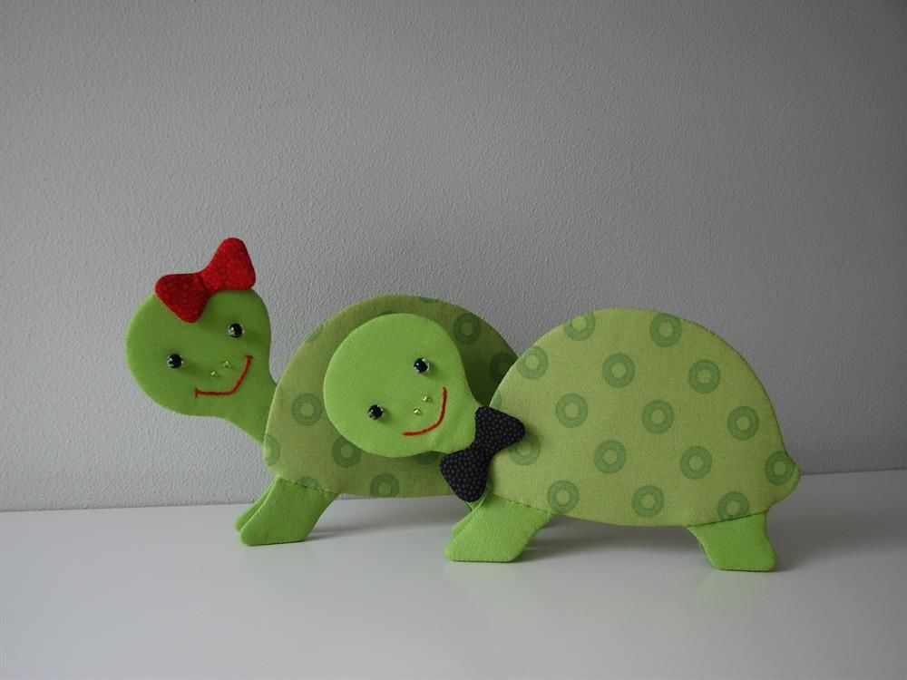 Mønster til disse skildpadde måler hver 10 cm. Håndsy