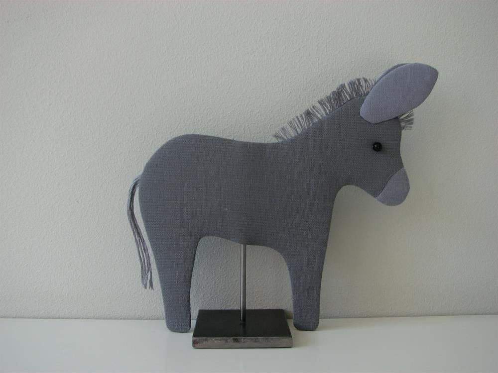 håndsyning af sødt æsel – mønster fra houhou design